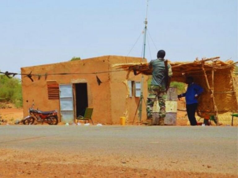 Two police officers killed in Niger’s Tillaberi region – The North ...