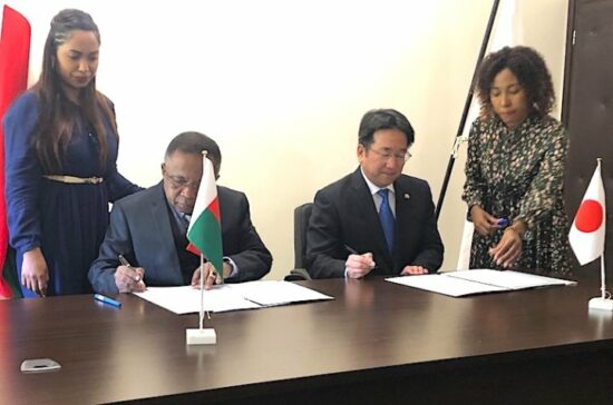 Japan contributes 900,000 euros to Madagascar’s election basket Fund ...